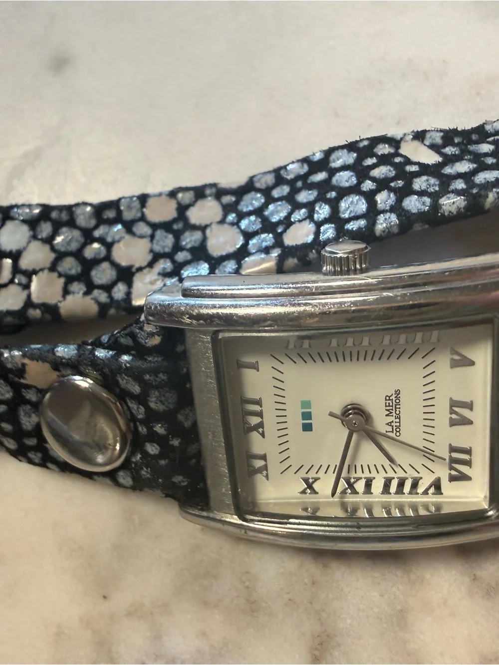 La Mer | Accessories | La Mer Black And White Pebble Wrap Watch | Poshmark